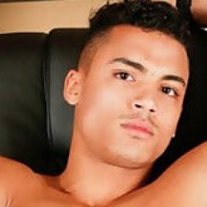 Max King - Facts, Bio, Career, Net Worth | AidWiki