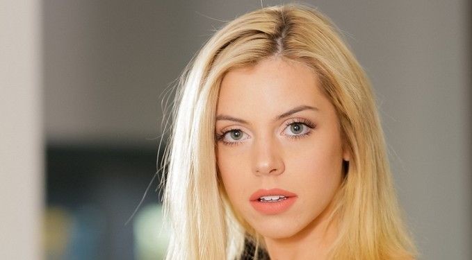 Allie Nicole - Facts, Bio, Career, Net Worth | AidWiki