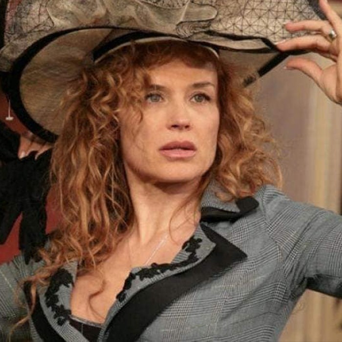 Anna Pencheva - Facts, Bio, Career, Net Worth | AidWiki