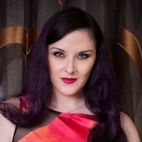 Caroline Pierce - Facts, Bio, Career, Net Worth | AidWiki