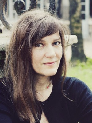 Elise Caron - Facts, Bio, Career, Net Worth | AidWiki