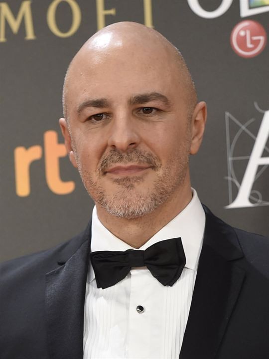 Roberto Álamo-regina_divina - Facts, Bio, Career, Net Worth | AidWiki