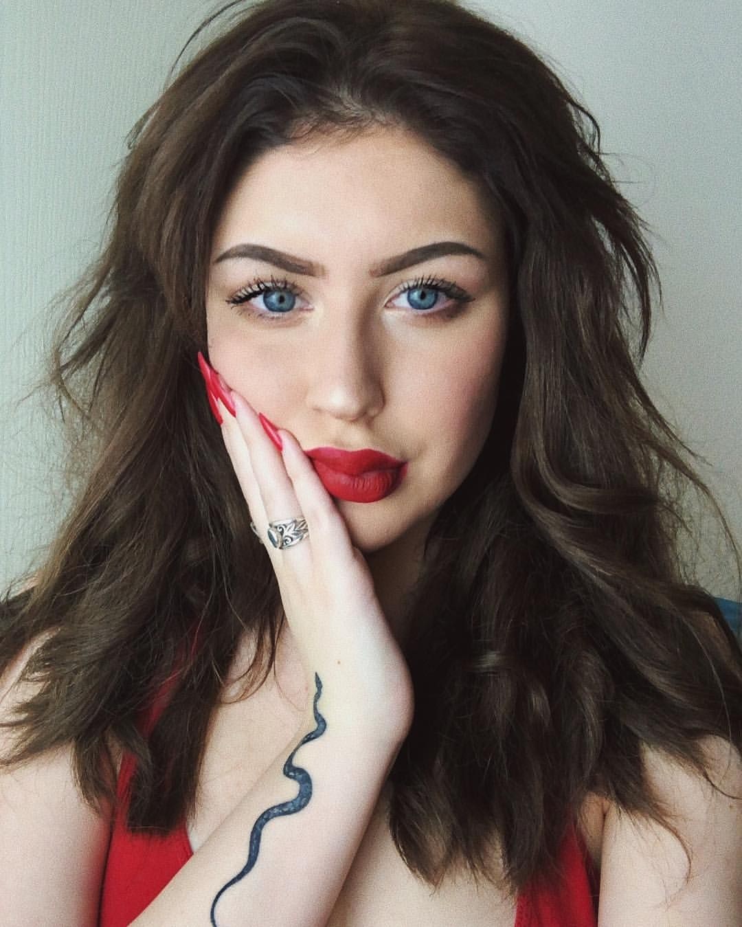 Taylor Nicole - Facts, Bio, Career, Net Worth | AidWiki