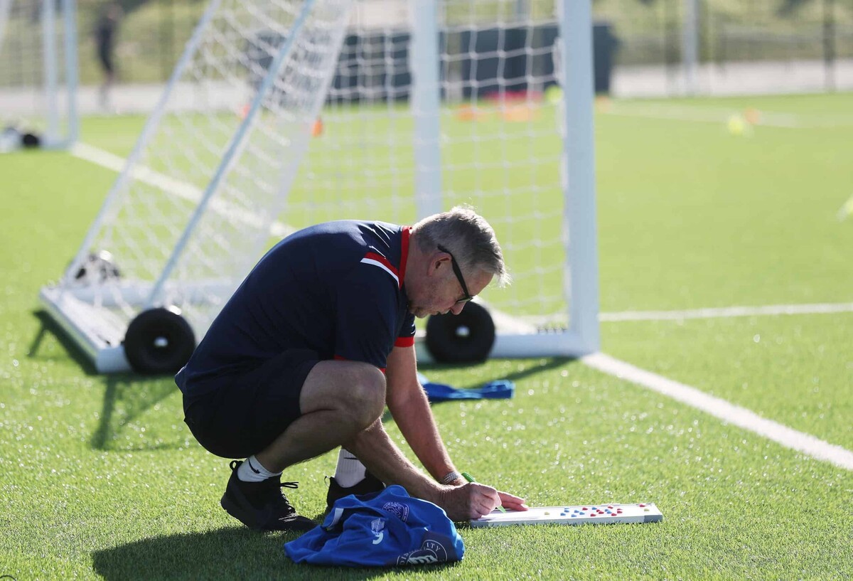 Terry Brown (soccer) - Facts, Bio, Career, Net Worth | AidWiki