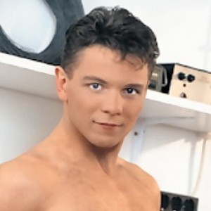 Alex Lambert - Facts, Bio, Career, Net Worth | AidWiki