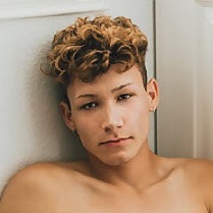 Hayden Lee - Facts, Bio, Career, Net Worth | AidWiki