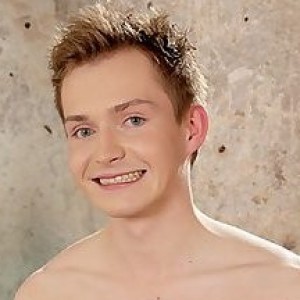 Milo Milis - Facts, Bio, Career, Net Worth | AidWiki