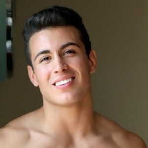 Taylor Shift - Facts, Bio, Career, Net Worth | AidWiki