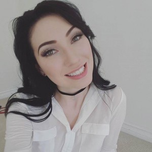 Aria Alexander - Facts, Bio, Career, Net Worth | AidWiki