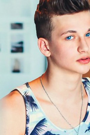 Bastian Hart - Facts, Bio, Career, Net Worth | AidWiki