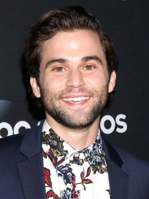 Jake Borelli - Facts, Bio, Career, Net Worth | AidWiki