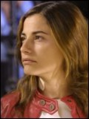 Julie Bataille - Facts, Bio, Career, Net Worth | AidWiki