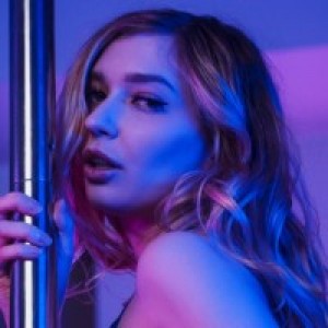 Marykate Moss - Facts, Bio, Career, Net Worth | AidWiki