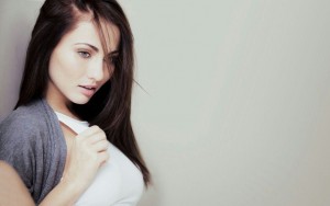 Michaela Isizzu - Facts, Bio, Career, Net Worth | AidWiki